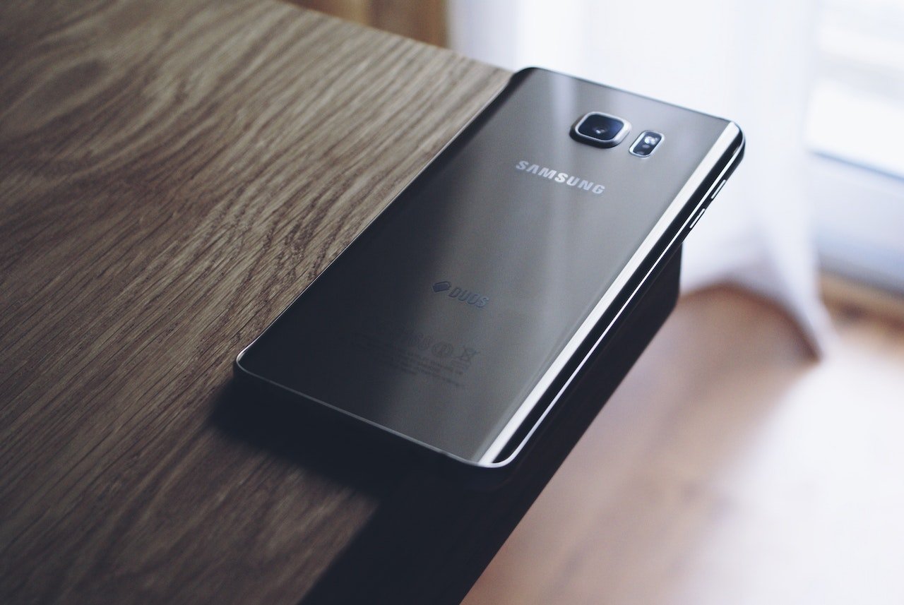 How to Sync Samsung Notes with Microsoft OneNote (2023) - TechKnowmad