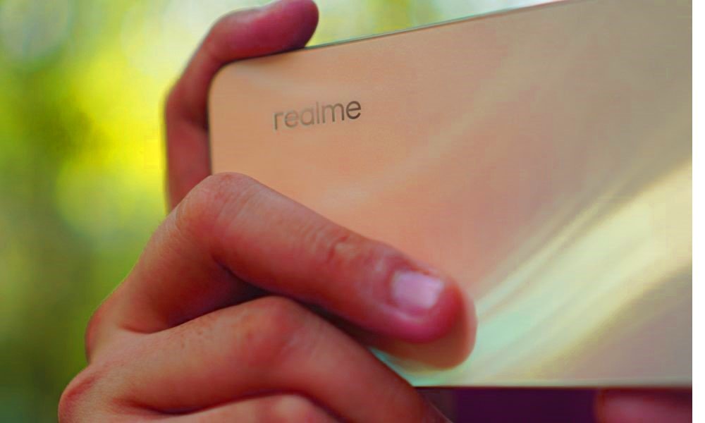 Realize Your 2024 Goals With Realme 11 and Other Cool Realme Gadgets ...